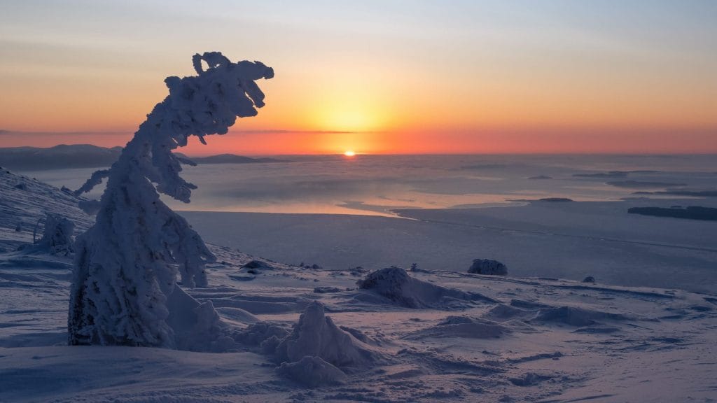 Finland Snow Guide: 10 Key Facts to Know - Book Lapland
